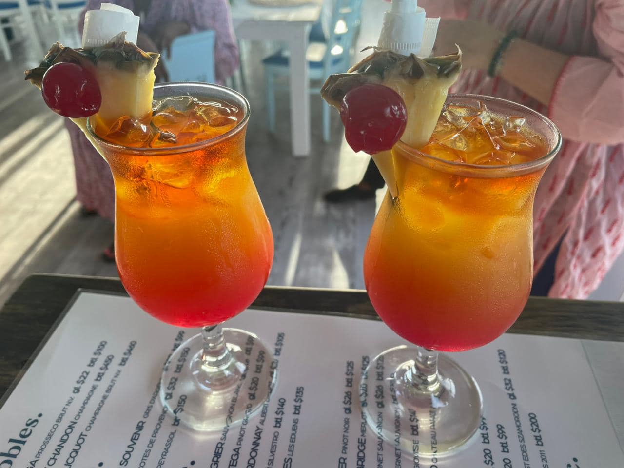 Roddy's Beach Bar and Grill - Barbudaful